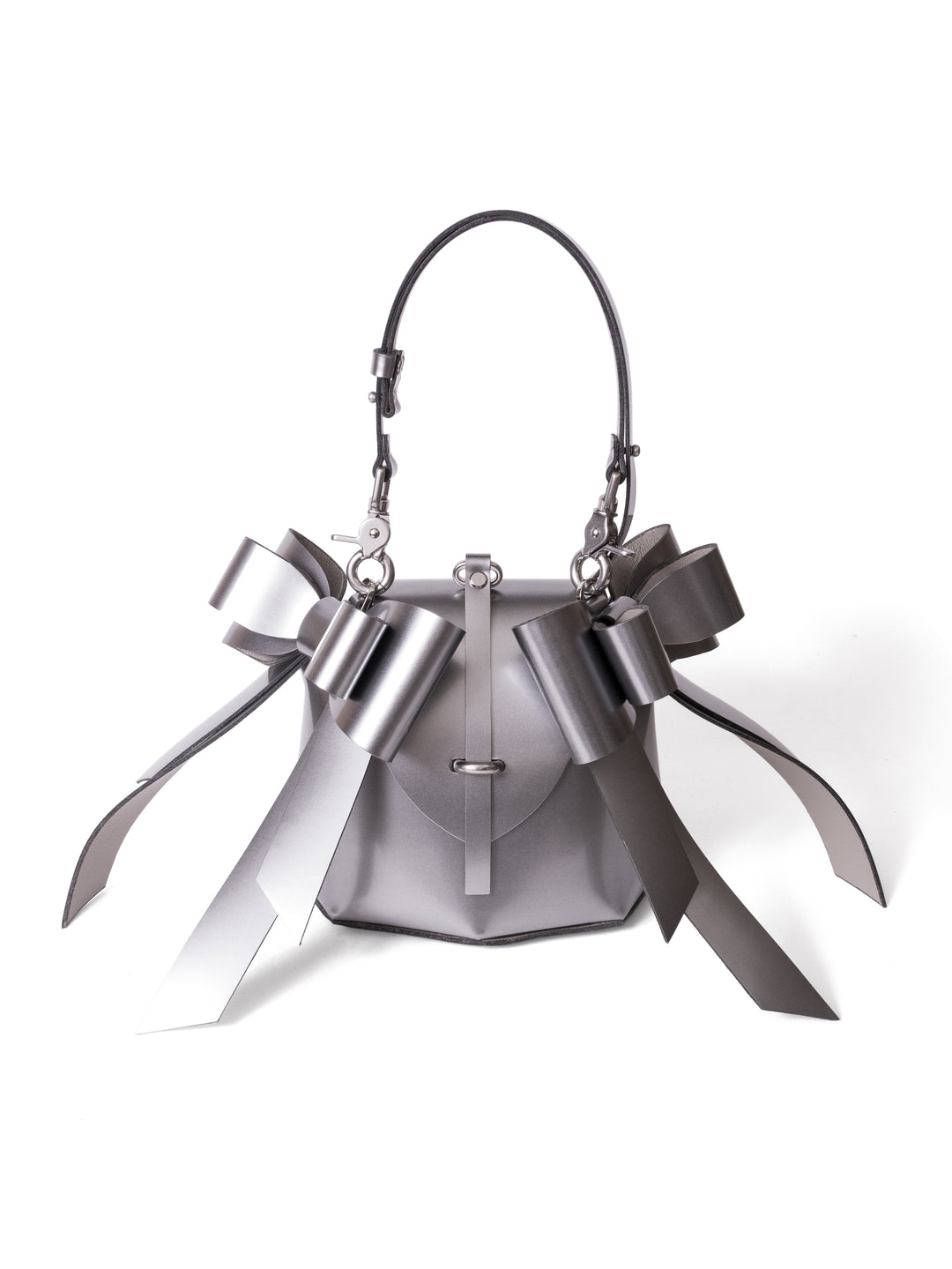 NEW ARRIVALS – Niels Peeraer